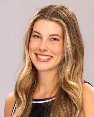 Holcomb makes impact on the court and in the classroom | Lipscomb ...