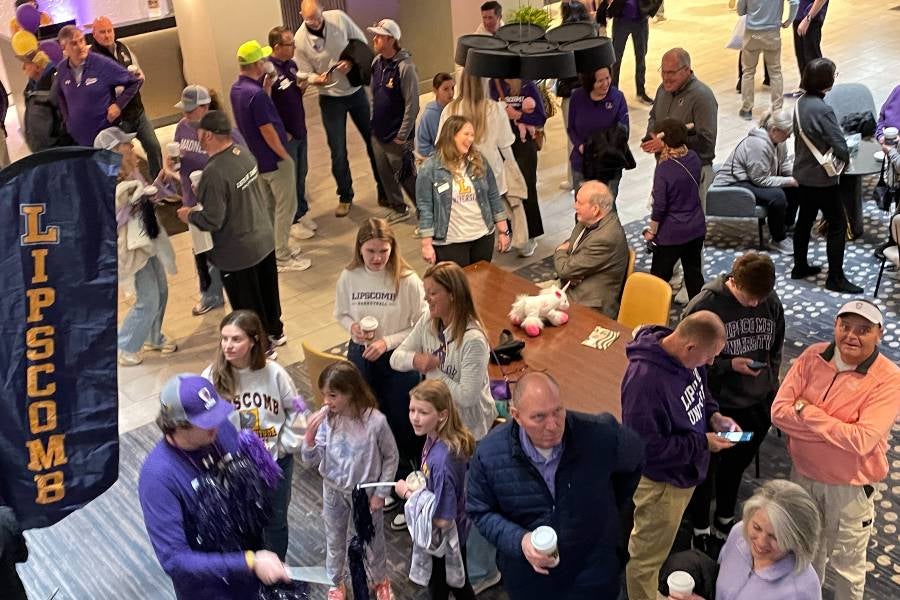 On the Road in Milwaukee: Bison Nation has arrived | Lipscomb University
