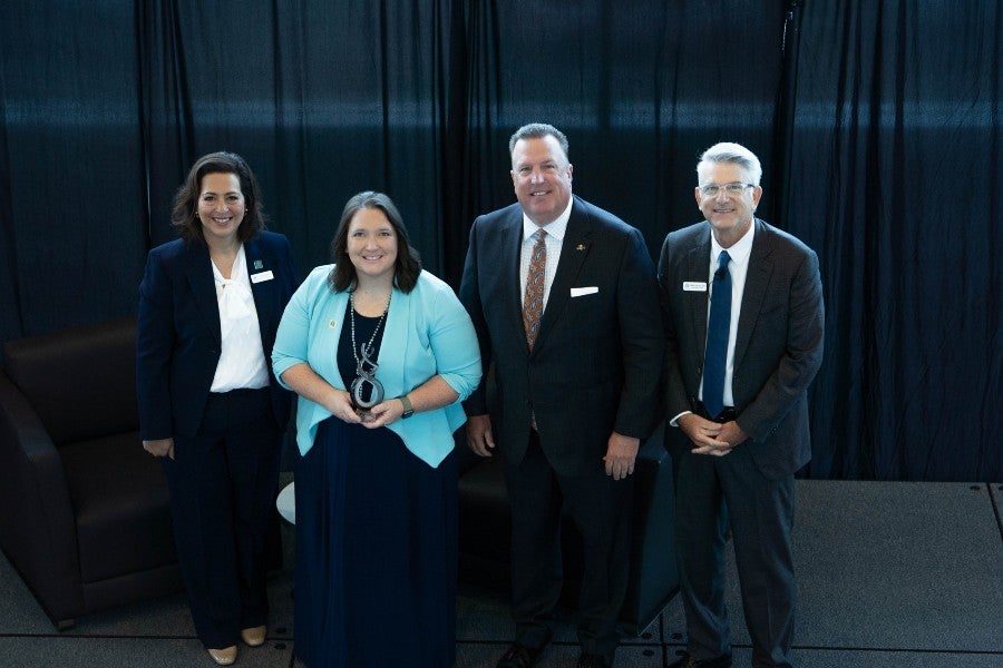 Pharmacy students, professor awarded as ‘Noble Neighbor’ | Lipscomb ...