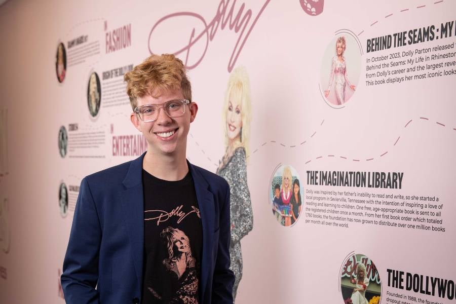 Graduation Spotlight: Worth’s real-world experience with Dolly Parton ...